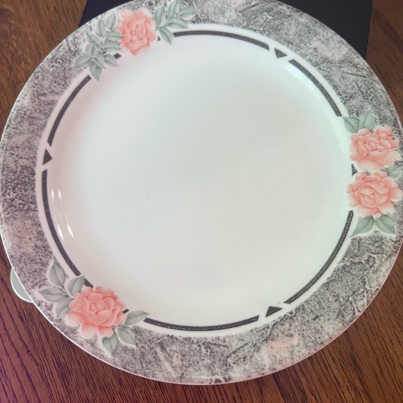 Corelle | Dining | Corelle Silk Roses Pink And Gray Floral Bread Plates ...